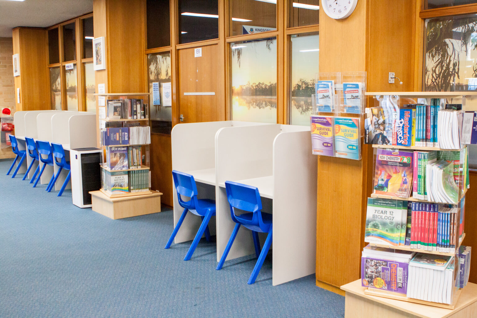 Study Carrel – Fry Library & School Supplies