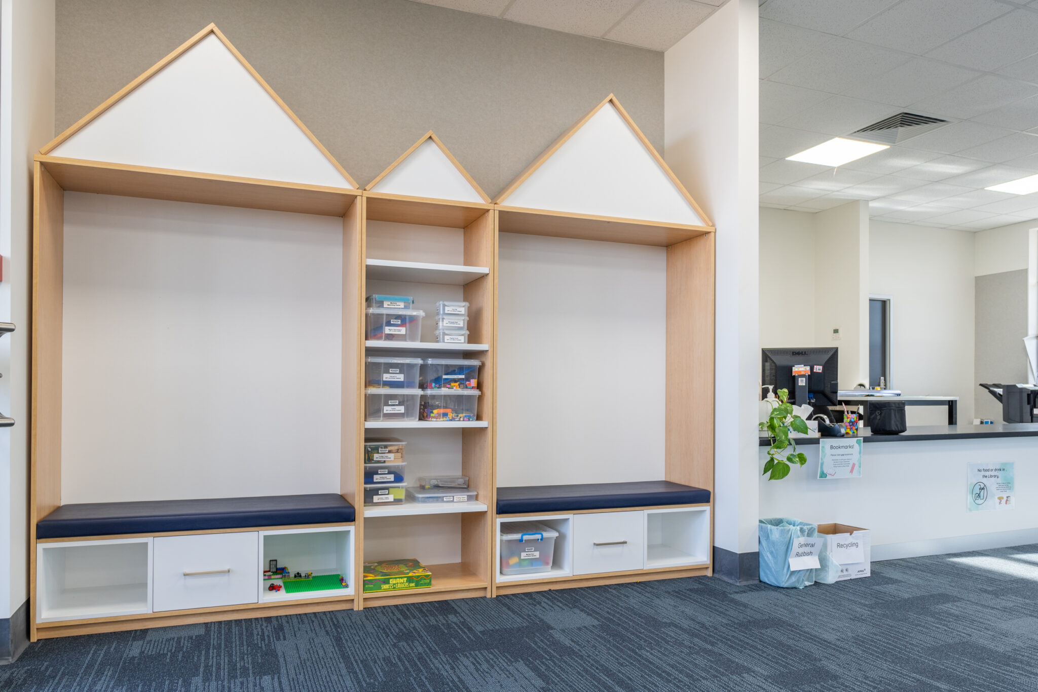 Custom Reading Nooks – Fry Library & School Supplies